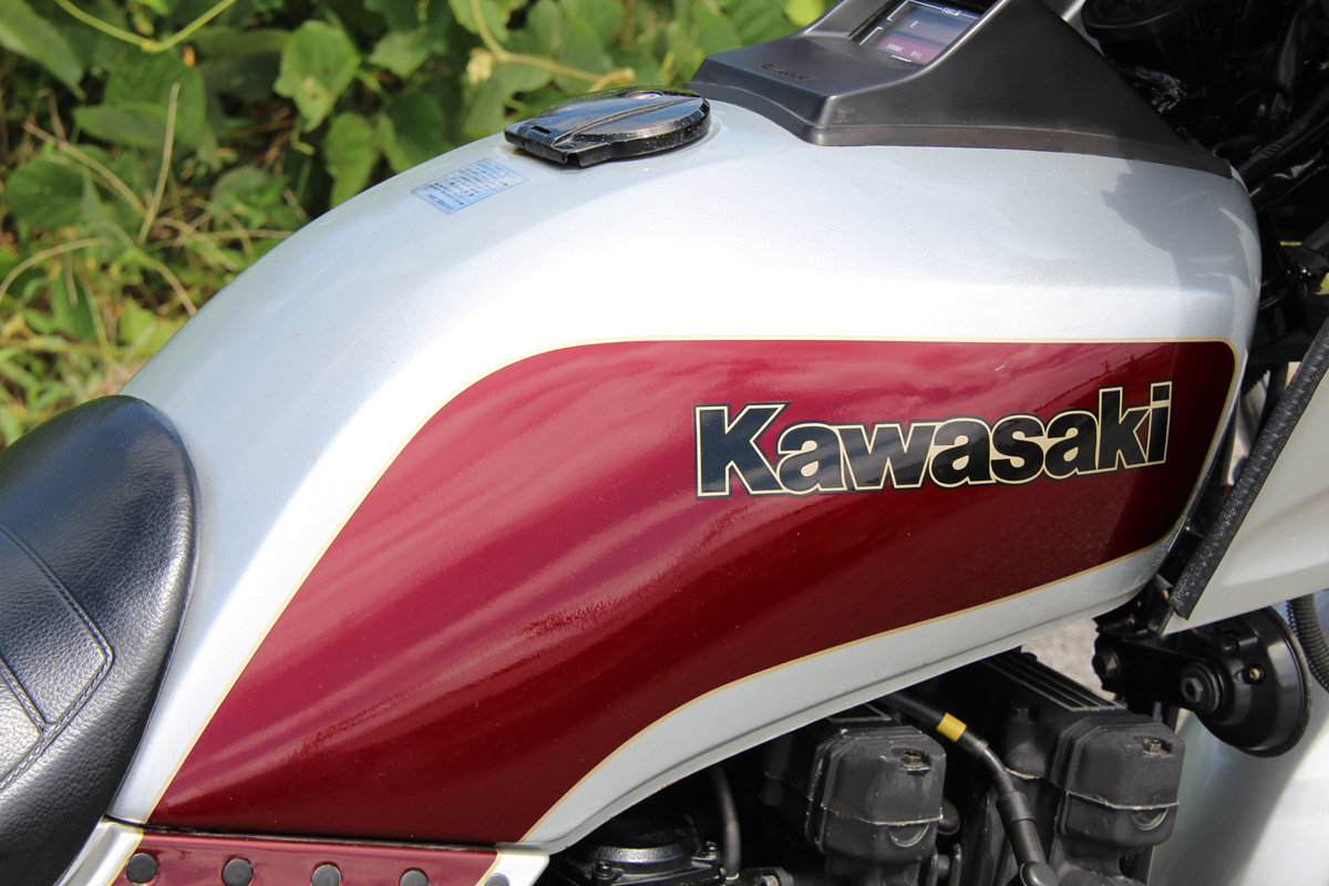 GPZ400F 実走行距離2112キロ！(写真増やしました） | タサキチューニング ブログ