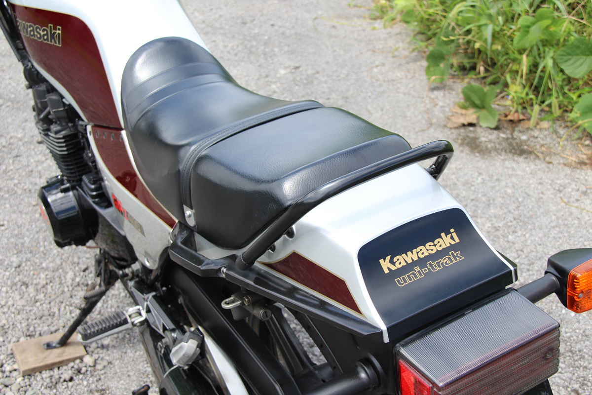 GPZ400F 実走行距離2112キロ！(写真増やしました） | タサキチューニング ブログ